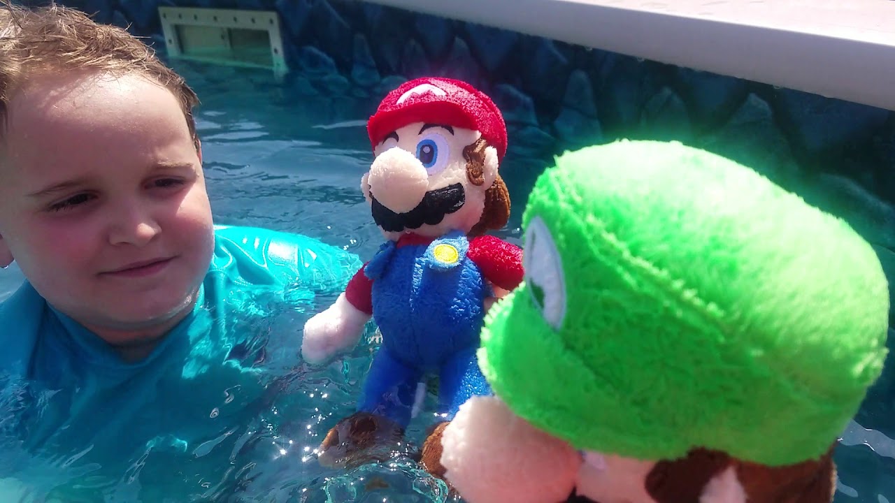 Mario bros go swimming - YouTube