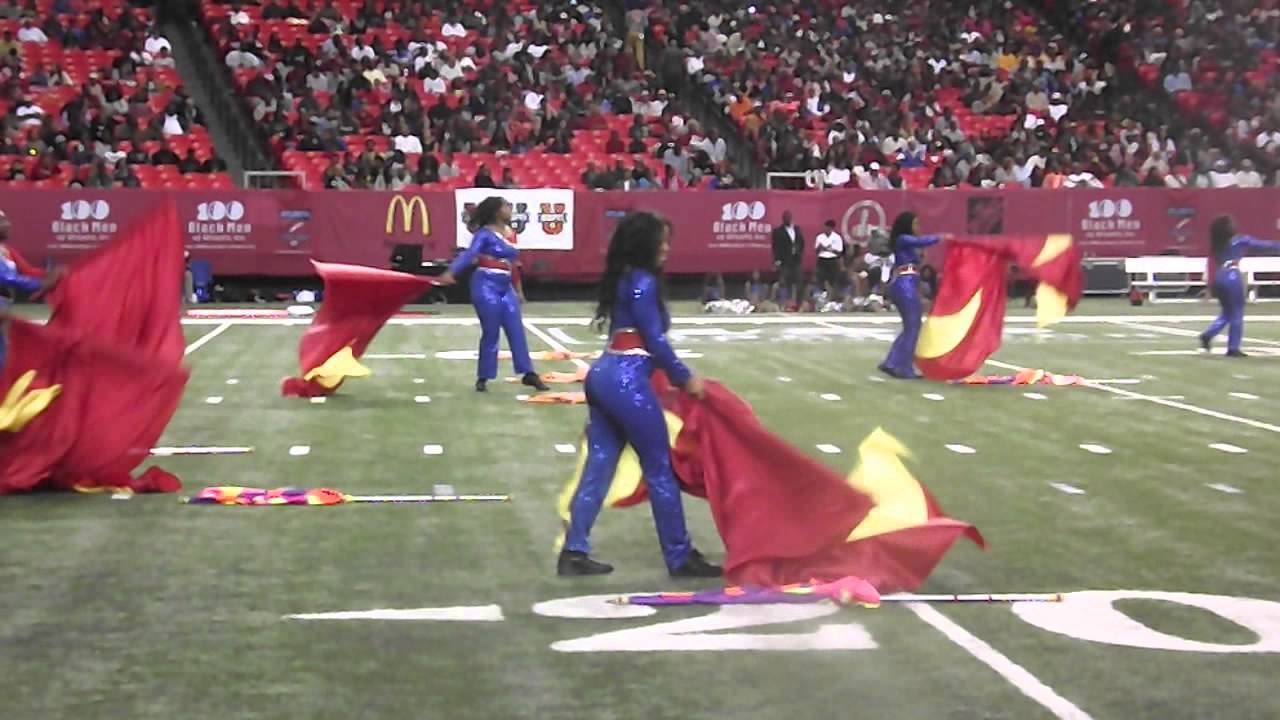 Slow Jam Electric Silk (color guard) -Marching 101 - YouTube