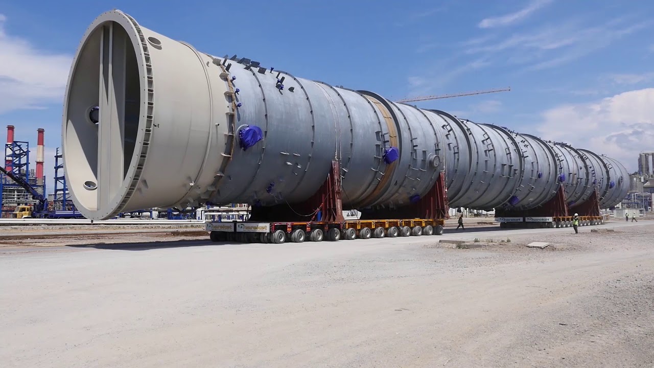 Heavy Transport-Refinery Transport-1088ton with SPMT - YouTube