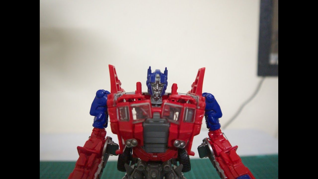 Transformers AOE - Evasion Mode Optimus Prime - YouTube