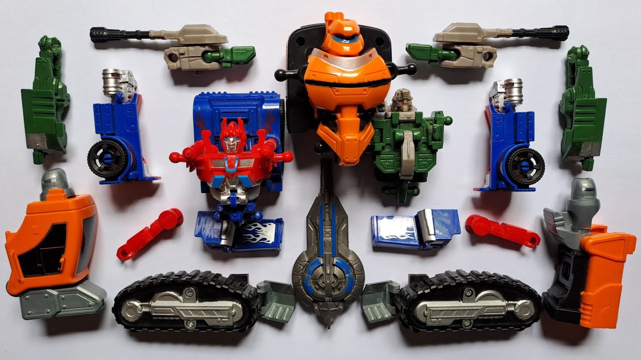 Merakit Mainan Action Figure Robot Transformers, Optimus Prime, Robot ...