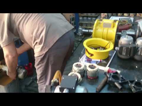 Kemos pompa Imalat ve test asaması Royal pompa 220 volt