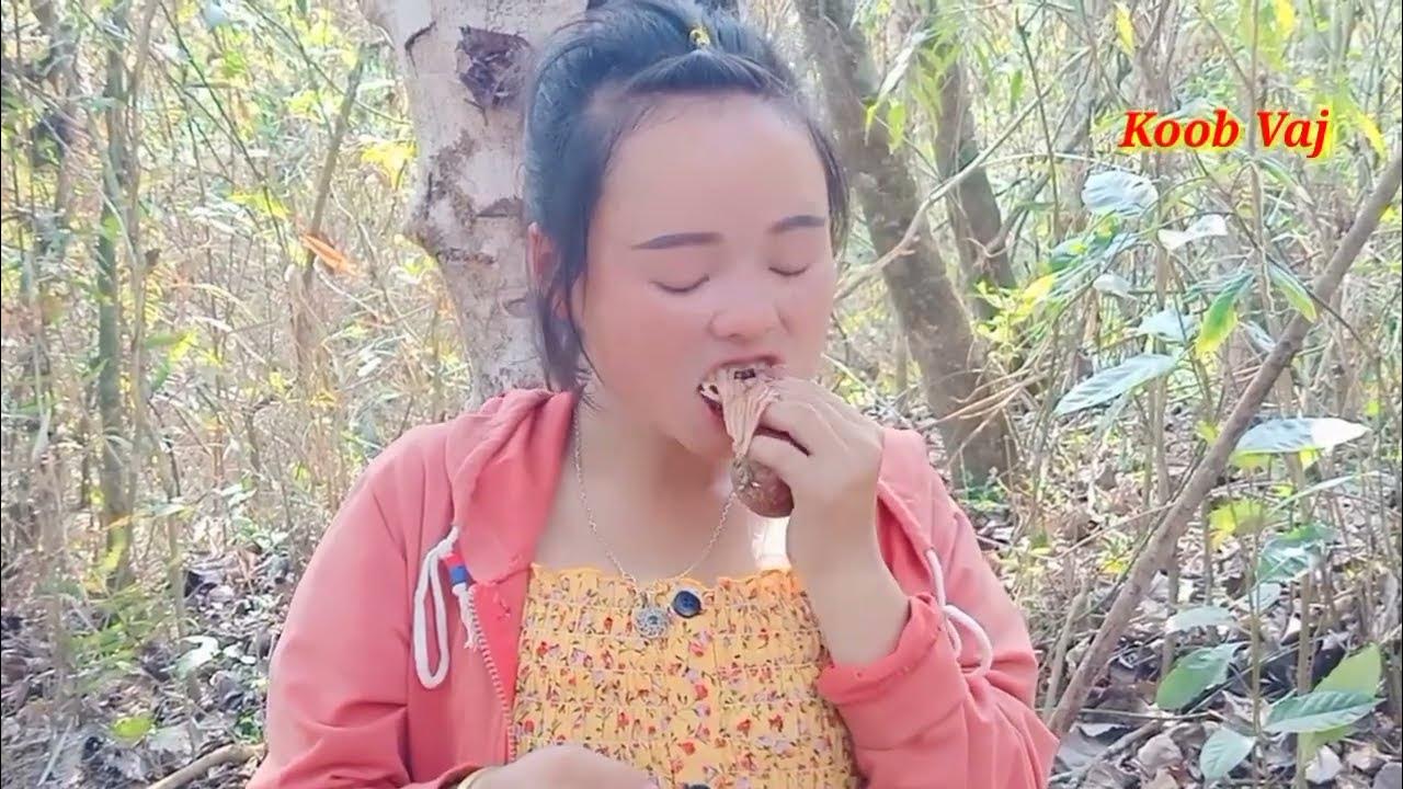 noj txiv ncuav pias qab heev li nawb 9/5/2023 - YouTube