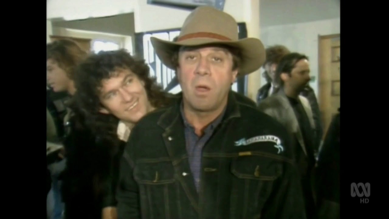 Countdown (Australia)- Molly Meldrum Hosts Countdown- November 23, 1986 ...