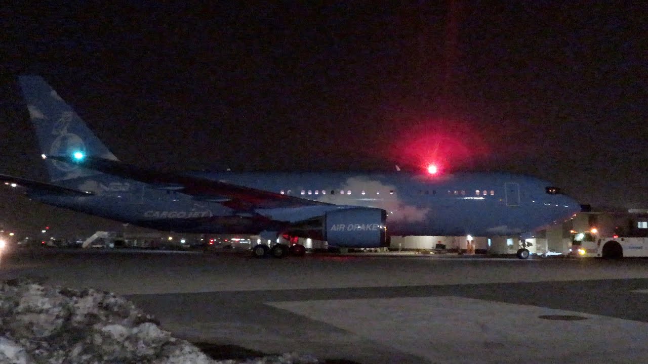 Drake’s $220 MILLION DOLLAR PRIVATE Boeing 767 Landing and Taking Off ...