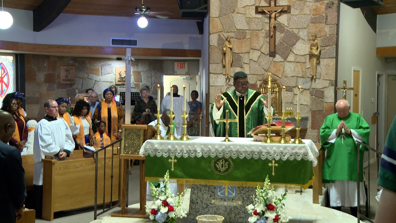 Rev Fr Uche Obikwelu's 15th Anniversary of Priesthood Mass - YouTube