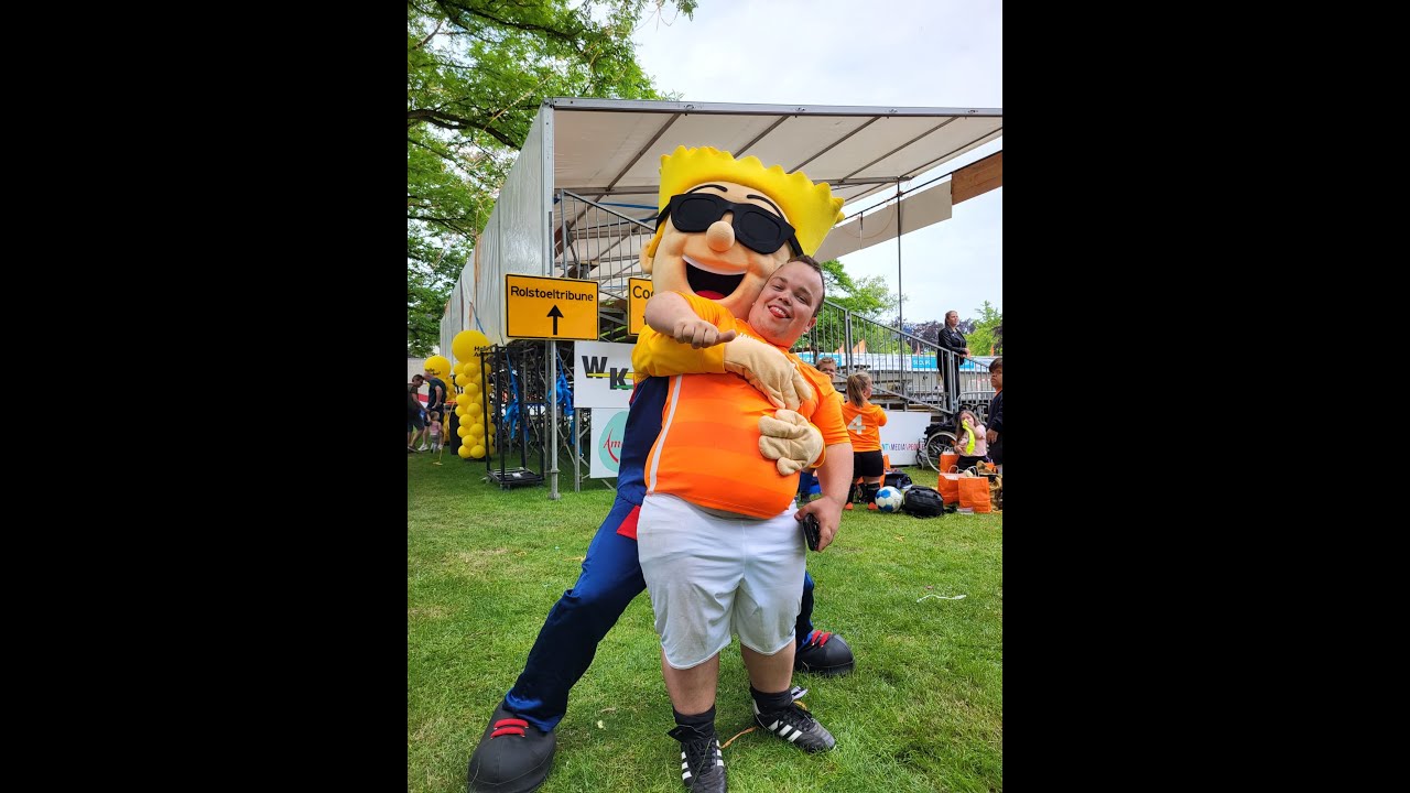 oud en nieuw verassing 2 benny bollo - YouTube