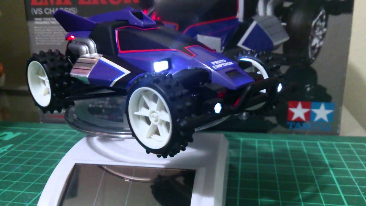 Adhi Junior Tamiya mini 4wd Proto Emperor X1 - YouTube