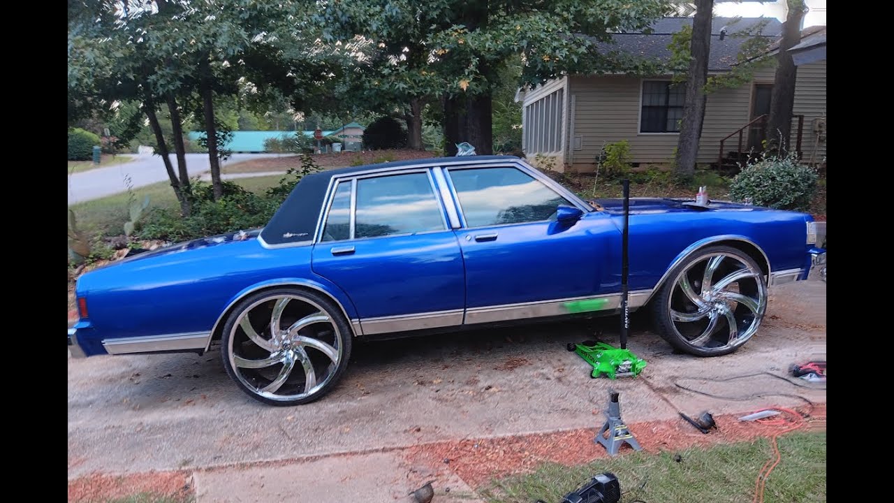 TEST FITTING 26 INCH RIMS ON A BOX CHEVY!! - YouTube