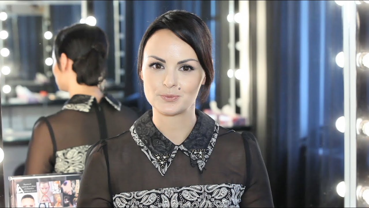 AN INVITATION TO A PROFESSIONAL MAKEUP COURSE. - YouTube