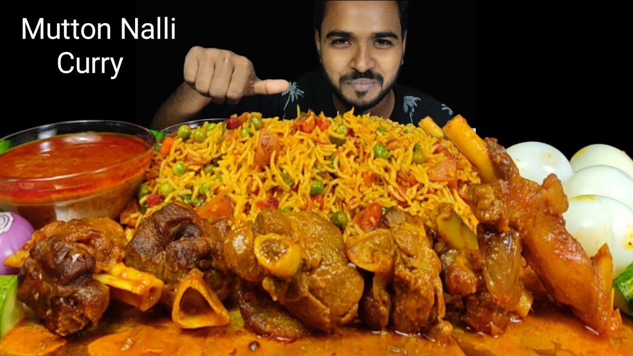 Eating Spicy Mutton Nalli Curry with Tawa Fried Rice | Boiled Egg ...