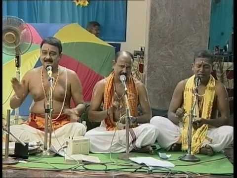 Manjapra Mohan - Vizhi Kiddaikkuma...Alangudi Radhakalyanam-2013 - YouTube