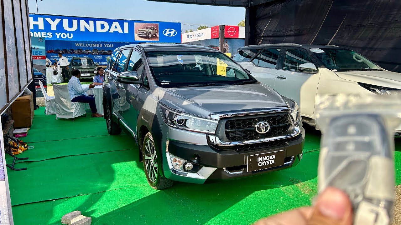 Toyota Innova Crysta 2024 Top Model ZX Detailed Review (Price, Features ...