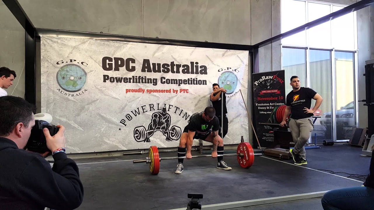 MIKE DEADLIFTING 205KG AT 96KG - YouTube