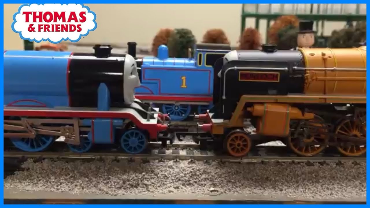 Murdoch vs Gordon Head On Collision Thomas & Friends Trains - YouTube
