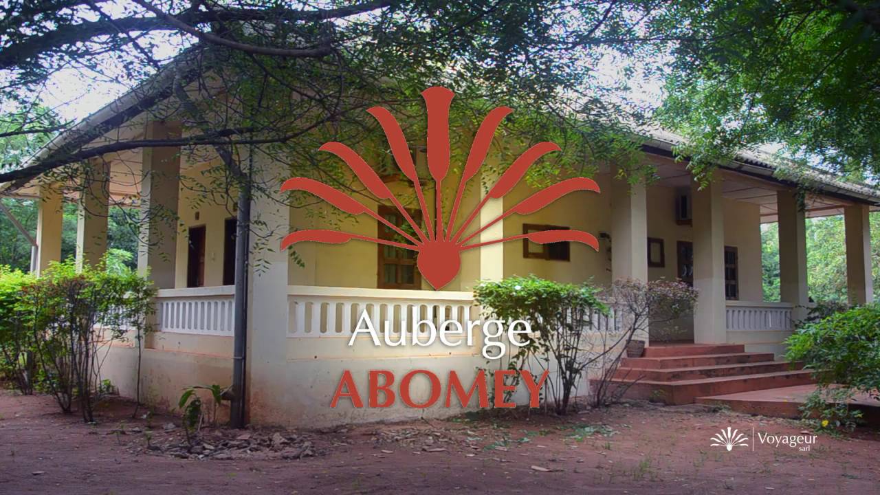 Auberge de Abomey l Voyageur SARL l Bénin - YouTube