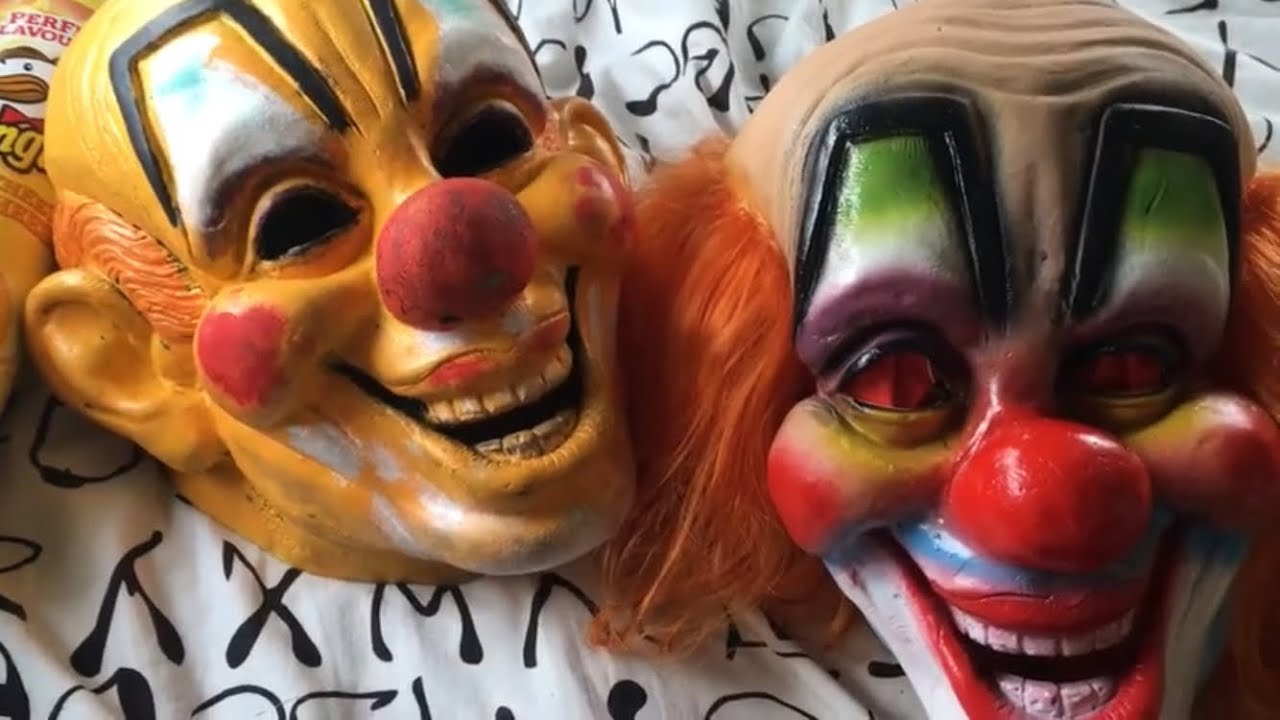 Awful rudel clown mask - YouTube