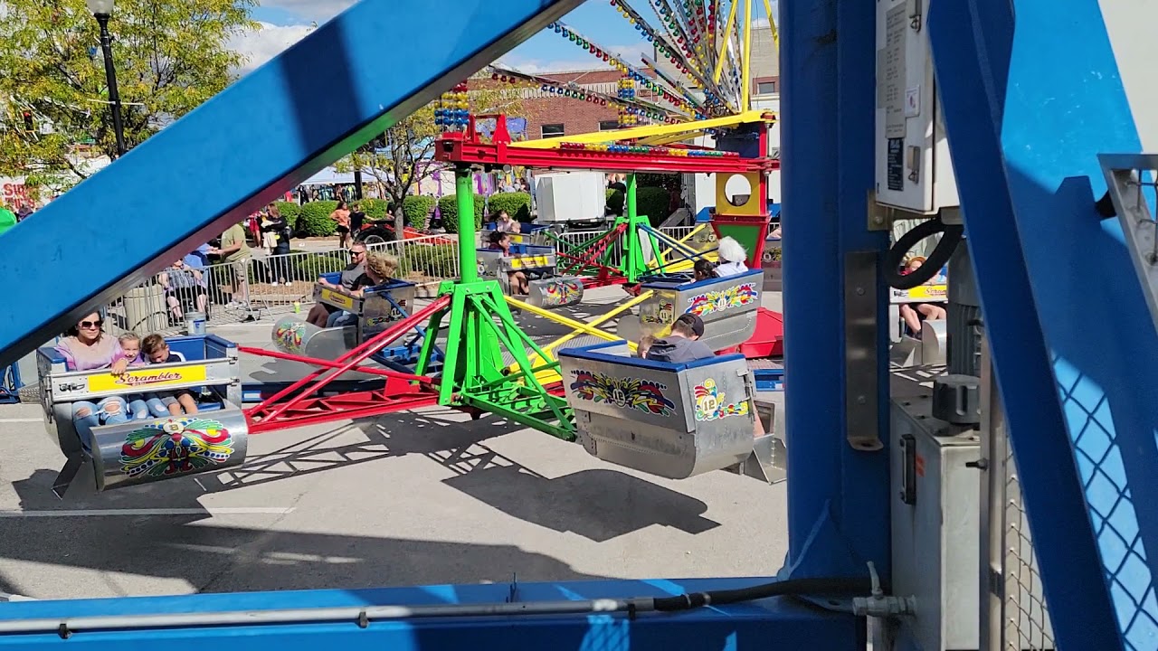 scrambler ride bluffton street fair Indiana - YouTube