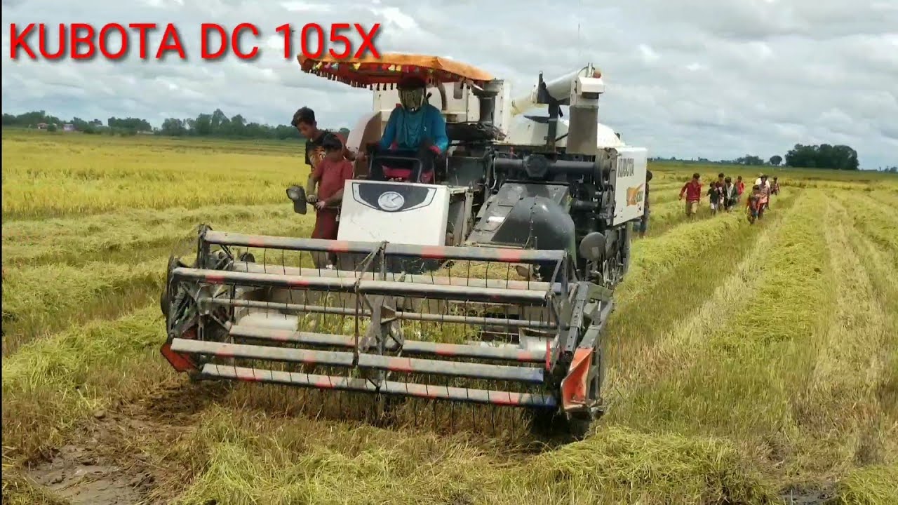 KUBOTA DC 105X - YouTube