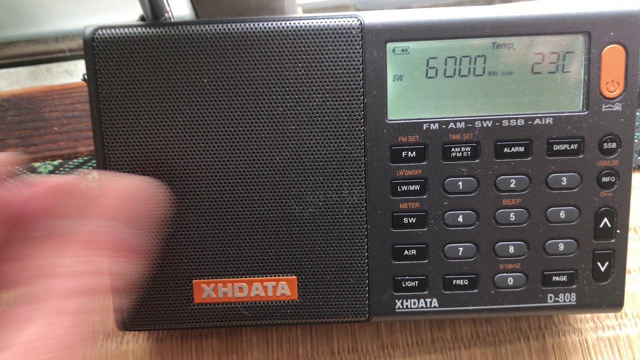 XHDATA D-808 - YouTube