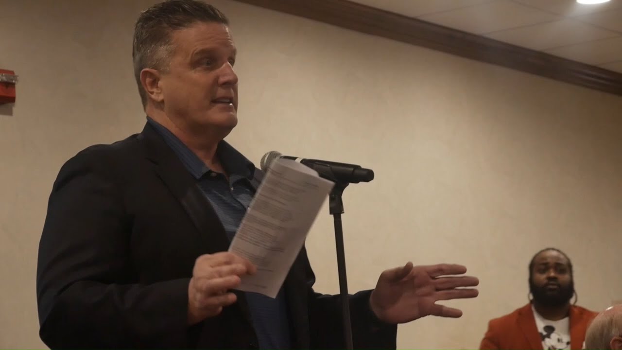 Administrator Jerry Hurckes speaking on behalf of Summit Illinois - YouTube