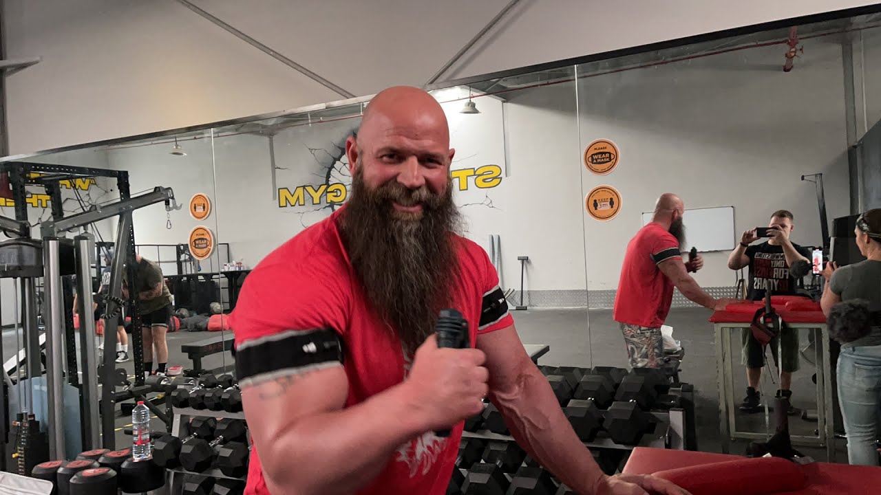 Michael Todd workout in Dubai - YouTube