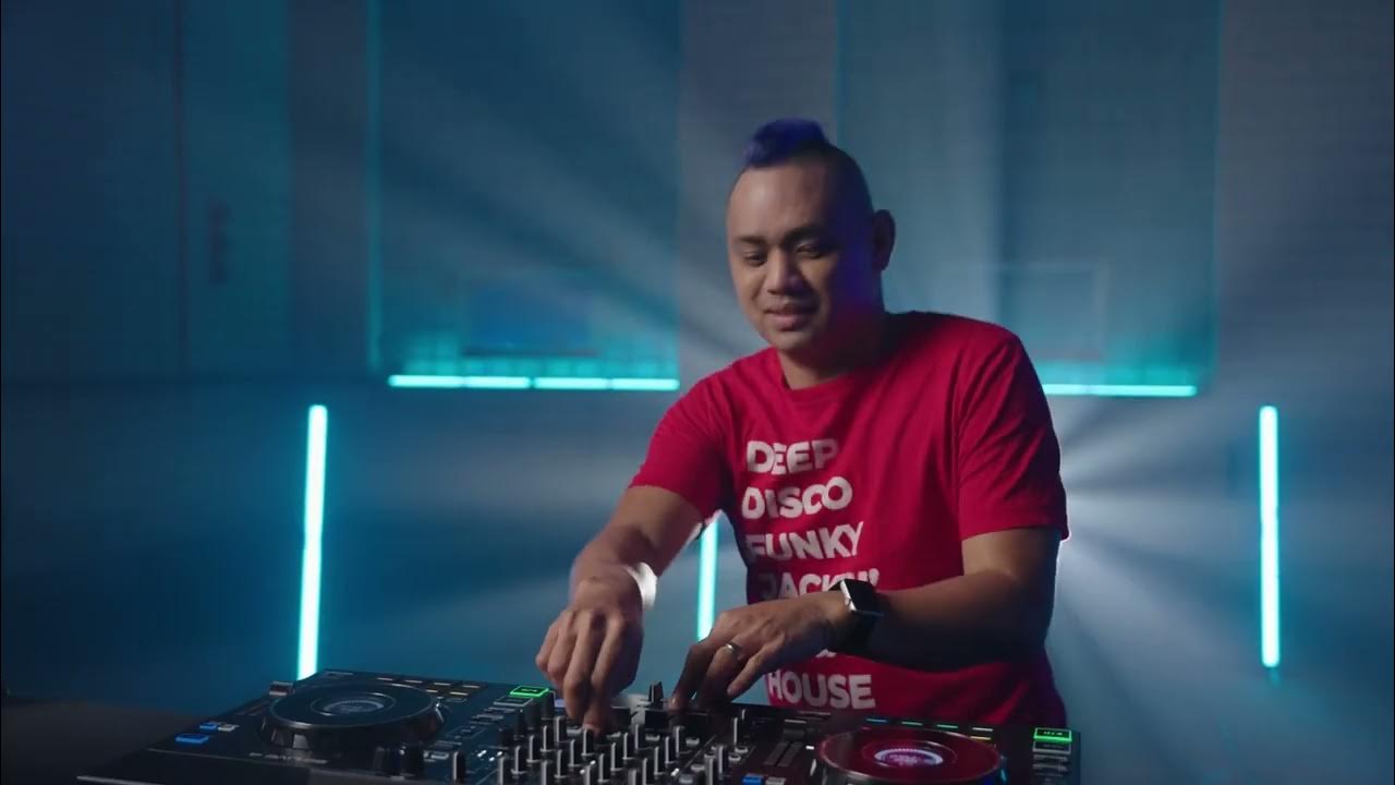 DJ Flipside SC LIVE 4 Performance Routine - YouTube