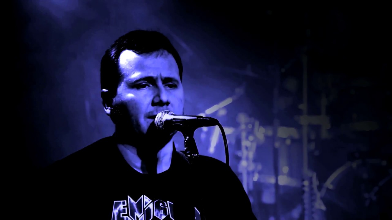 ENIGMA CHILE - Los 33 (Official Video) - YouTube