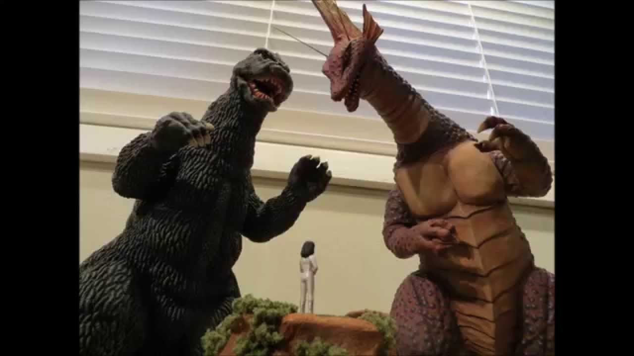 Godzilla VS Titanosaurus Feat Katsura Mafune - YouTube