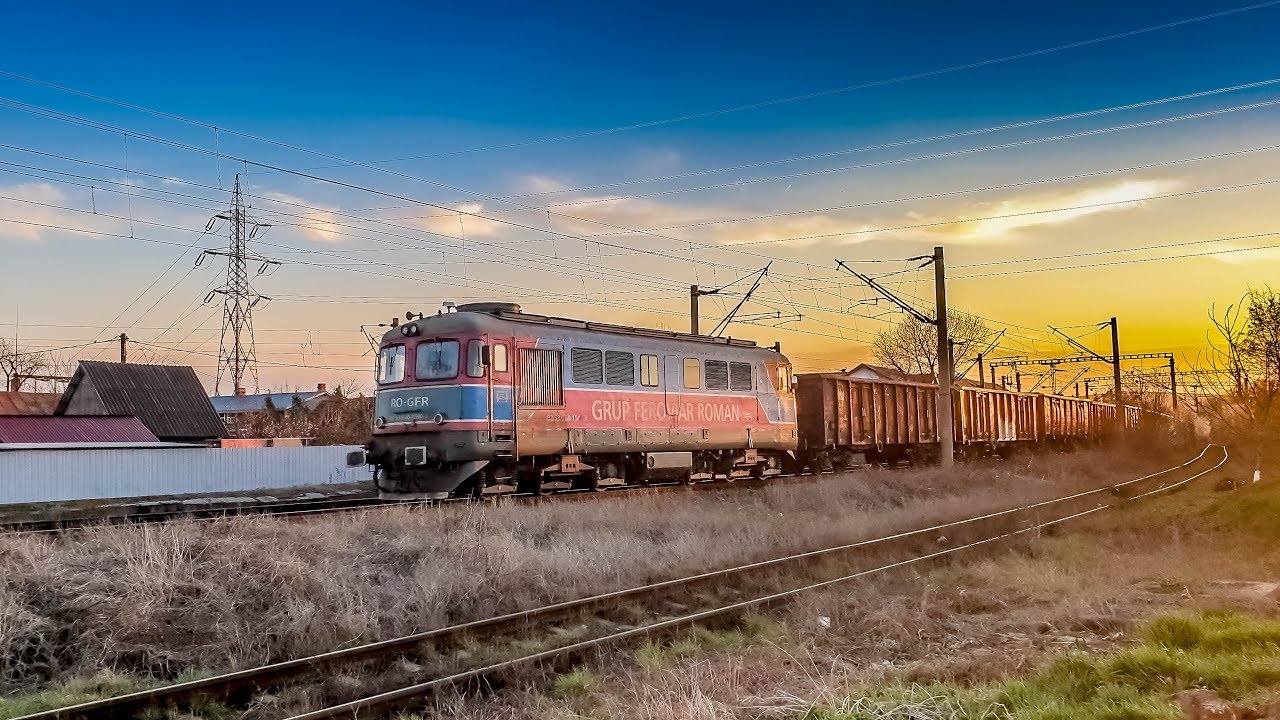 Tren de marfa GFR intra in Suceava dinspre Suceava Nord cu DA1540 - 10. ...