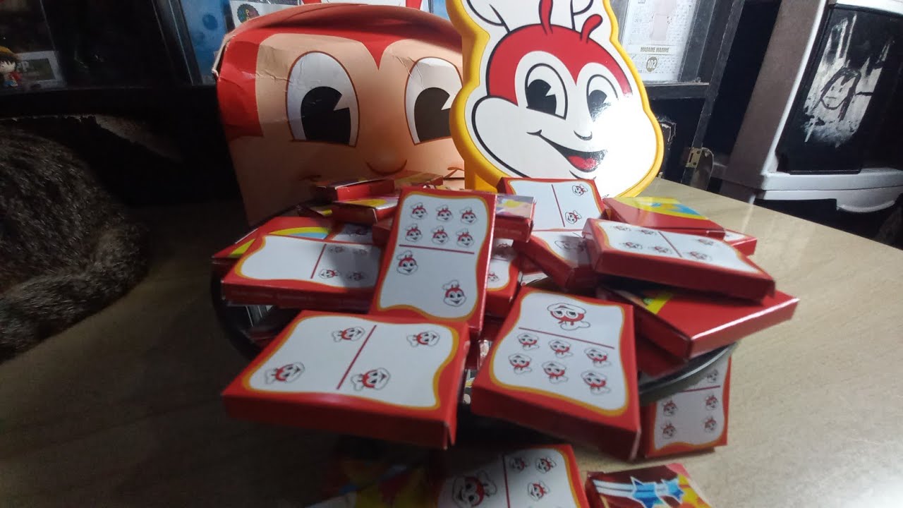 Unboxing Jollibee Domino. Jollibee Ultimate Playtime Collection Kid's ...
