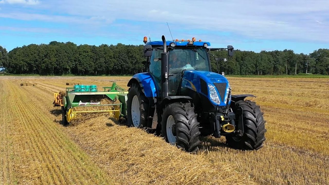 Stro persen met John Deere 459 Akkerb. Mts. Mensinga-Kroon. - YouTube