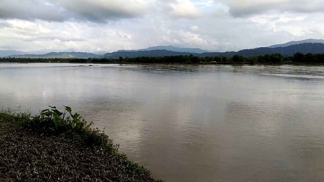 Beauty of Buridehing river at Makumkilla, Margherita - YouTube