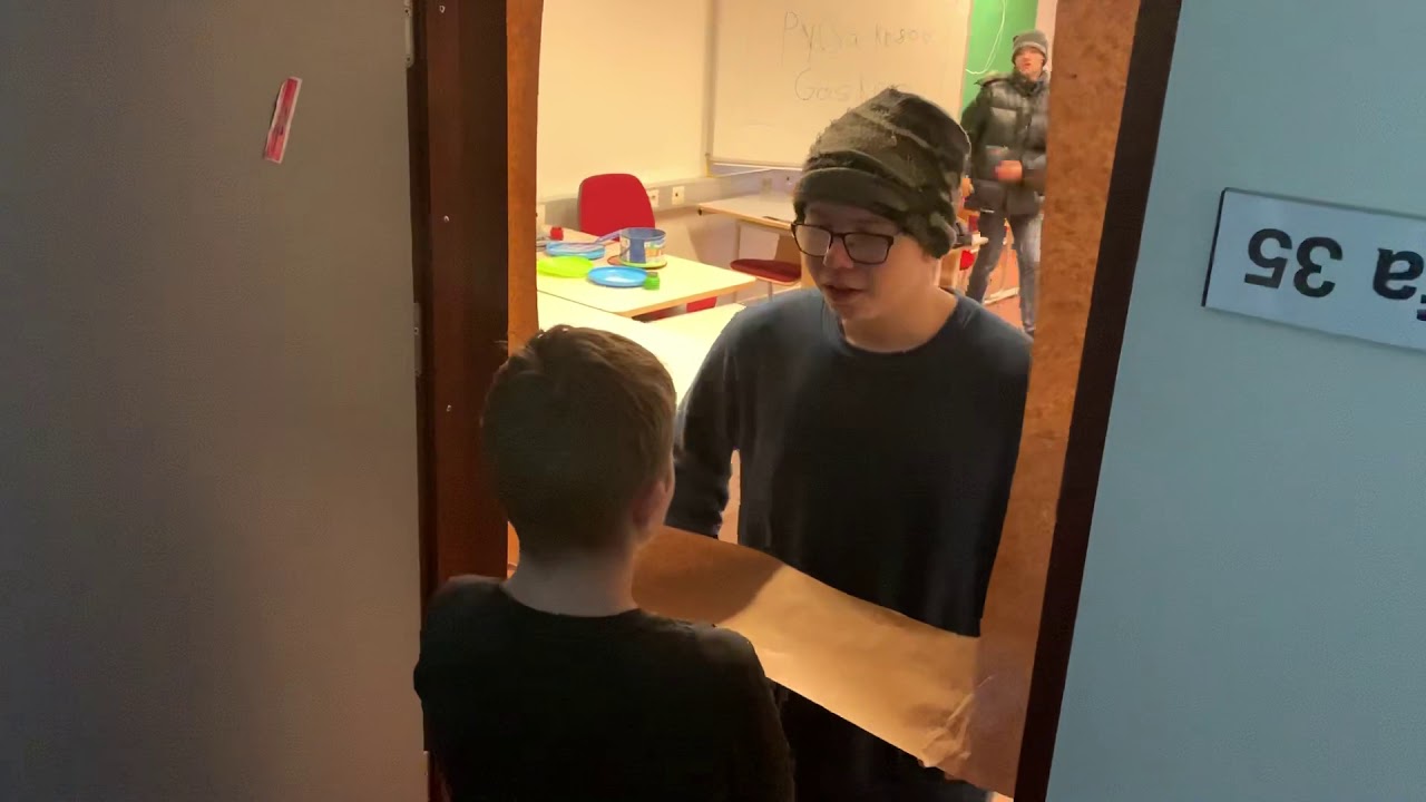 Ss Pylsur auglisýng - YouTube