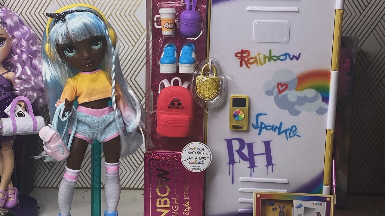 Rainbow High Design and Style Locker / Fashion Pack Unboxing - YouTube