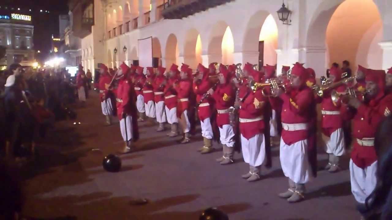 Marcha de San Lorenzo por los Infernales de Salta. - YouTube