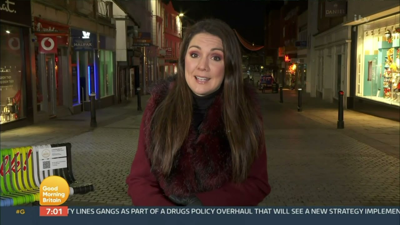 Laura Tobin - Good Morning Britain Weather 6th December 2021 - YouTube