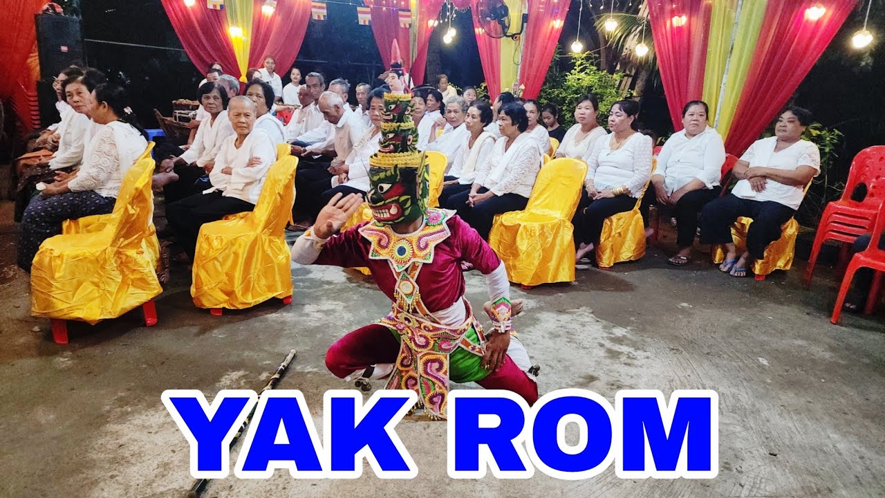 Múa chằn khmer, yak rom đêm lễ dâng y KATHINA ở Phong Thạnh ngày 2/11 ...