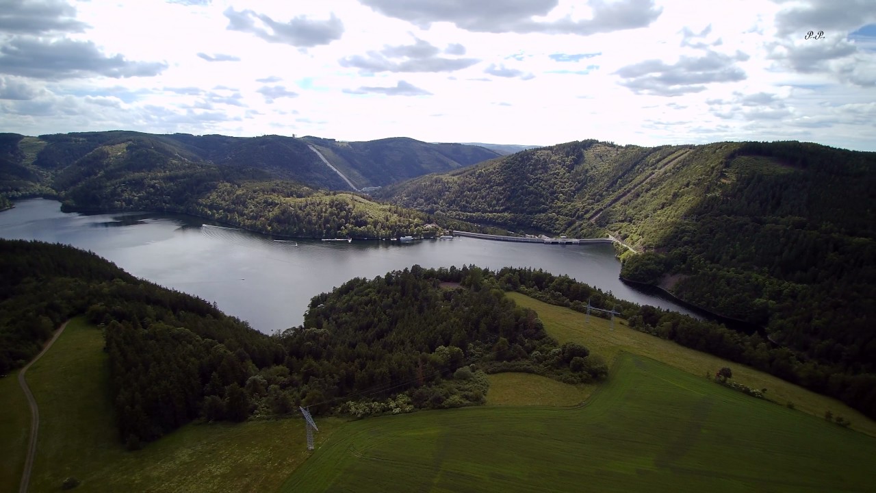Alterbucht & Staumauer am Hohenwarte Stausee Thüringen - YouTube