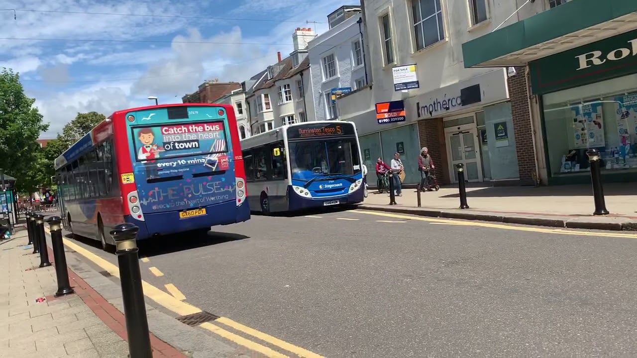 Stagecoach Bus Route Pulse Arriving Into Worthing Town Centre - YouTube
