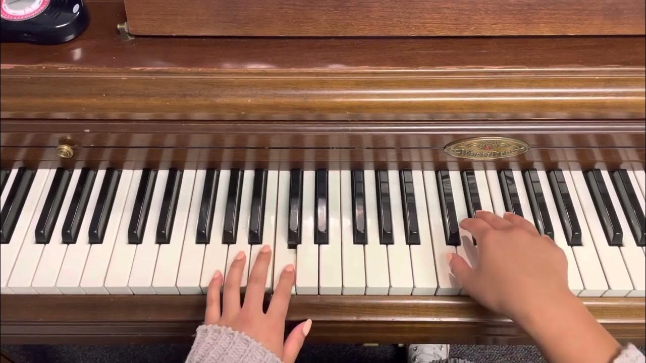 Many Mumbling Mice in C minor - YouTube