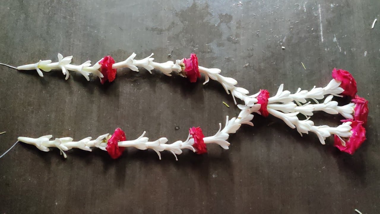How to make Fresh flowers garand for God | Sampangi poo malai ...