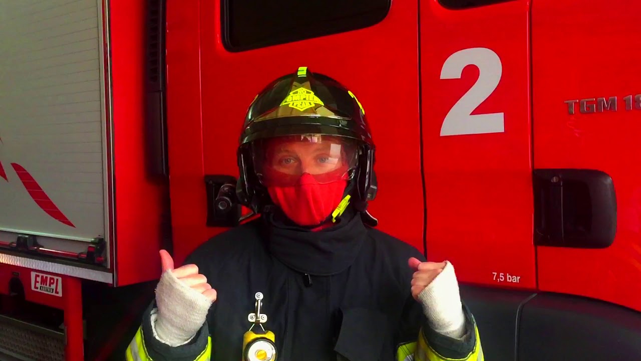 Pentru cei mici despre pompieri - YouTube