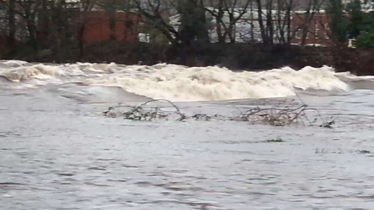River Taff in flood near Upper Boat 2013 - YouTube