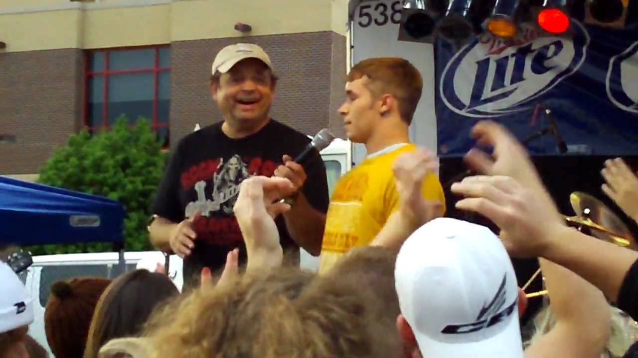 Johnny Holm Band - Picture to Burn/Taking Care of Business - YouTube