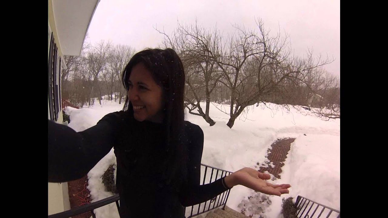 it's snowing outside 2 - YouTube