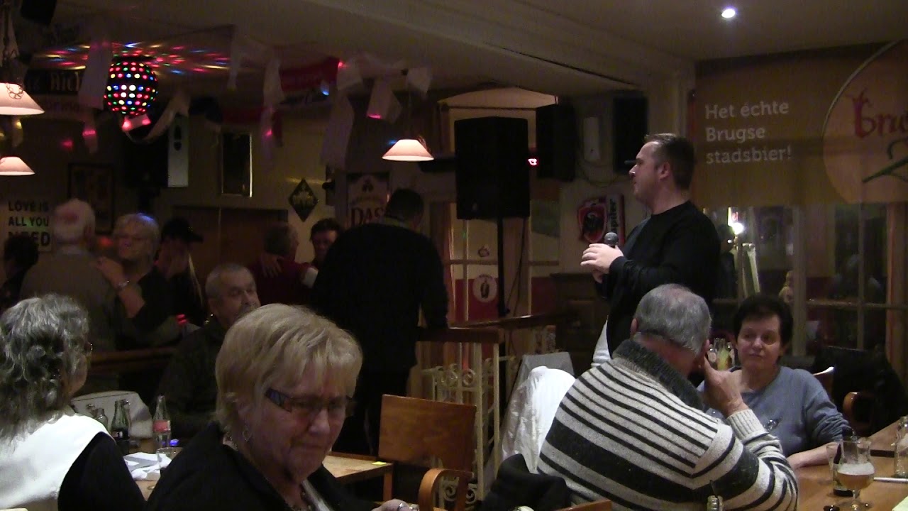 René Troost met eenzaam en alleen in de Ambiance te Zelzate - YouTube