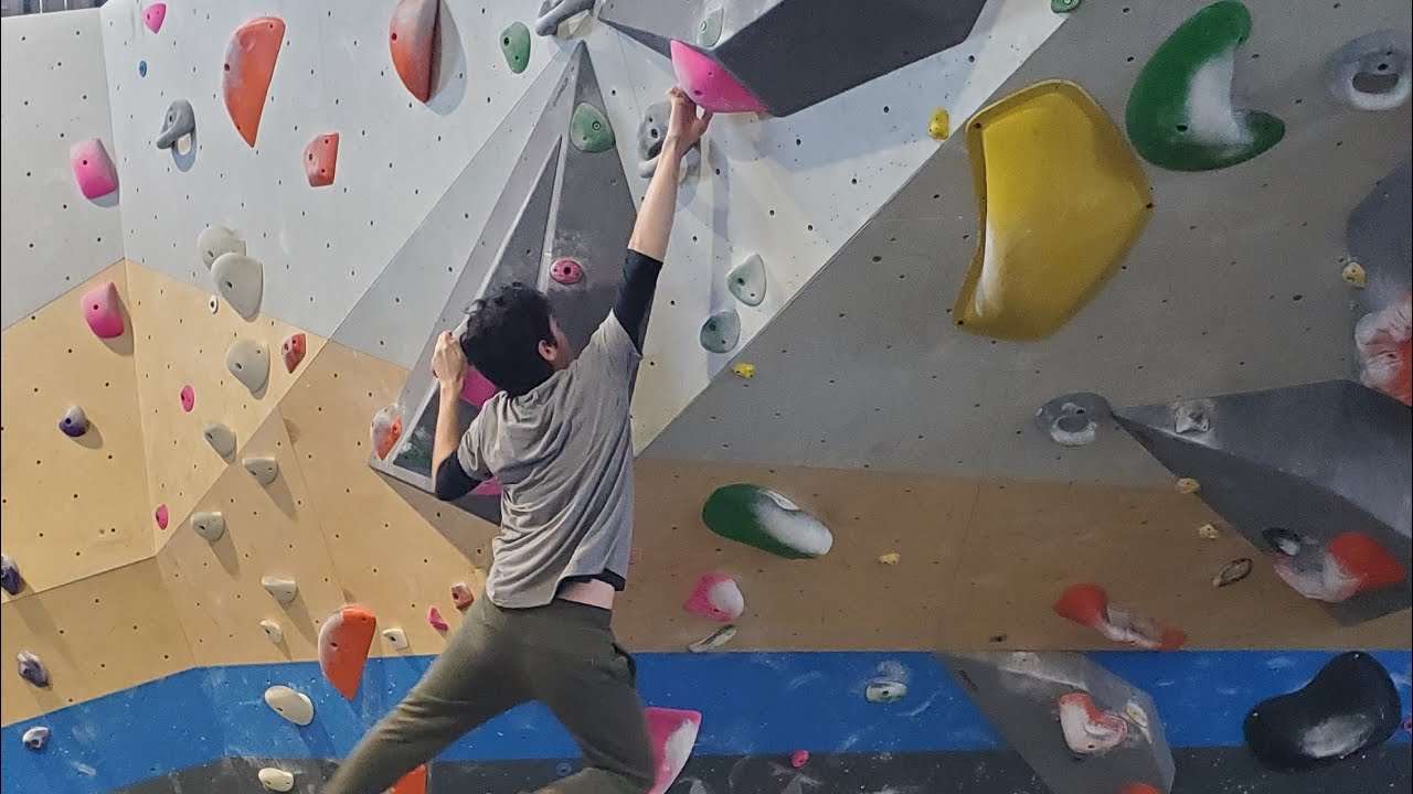 Colin climbing & bouldering 2.17 - YouTube