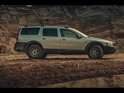 Volvo xc70 in sand. Volvo AWD power. Volvo offroad.