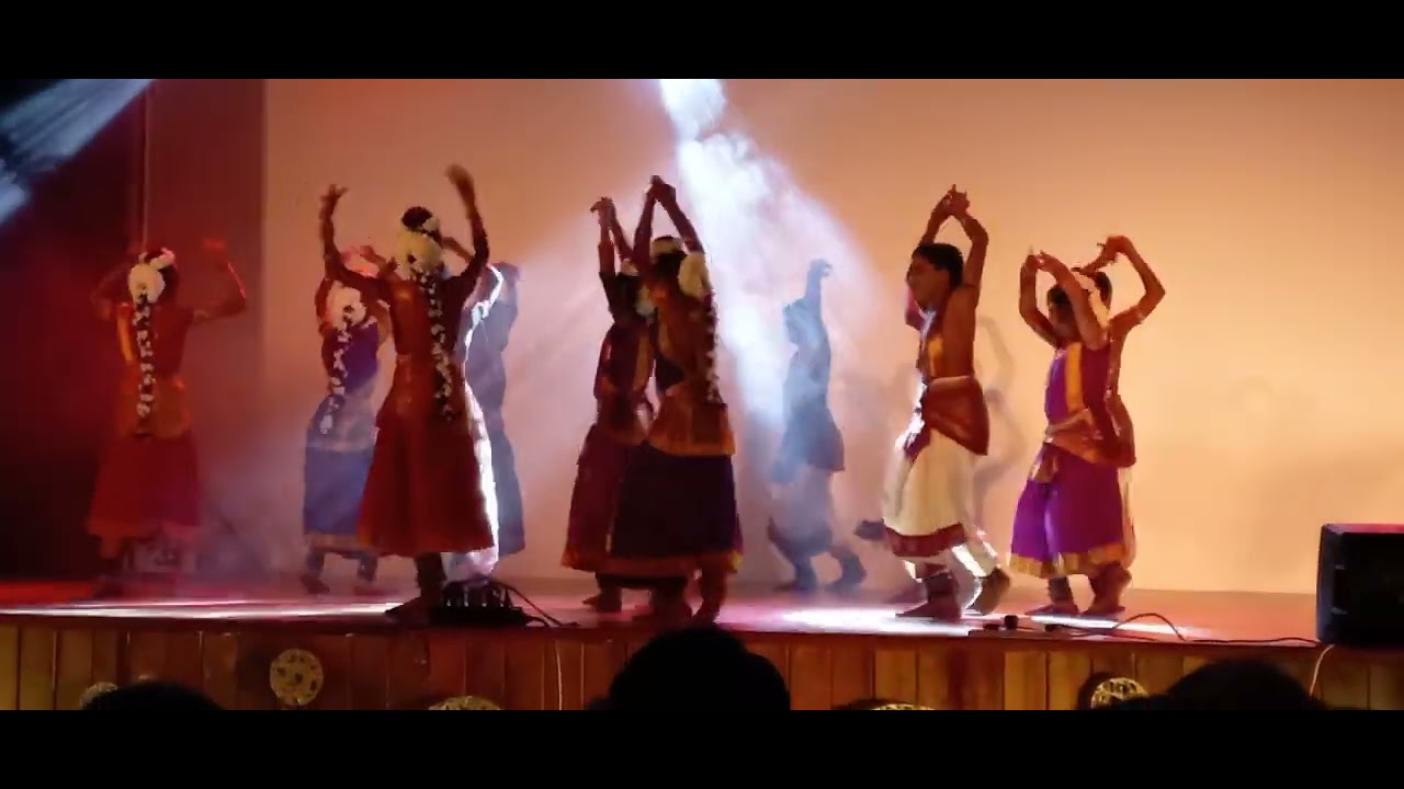 Talent Show Springfield college kandy Sri lanka. Bharatham - YouTube